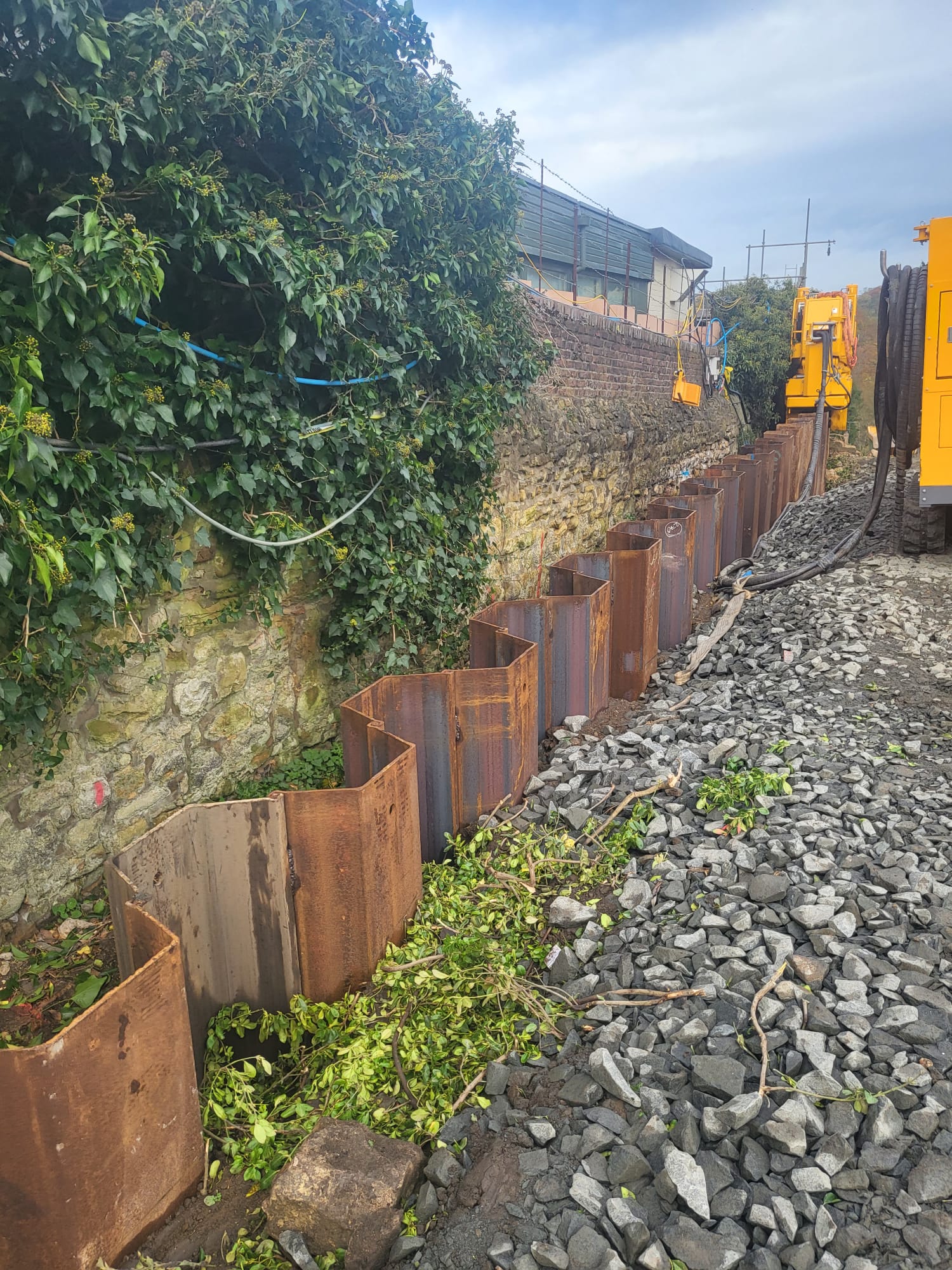 Retaining Wall Techniques to Achieve Slope Stabilisation - Aarsleff ...